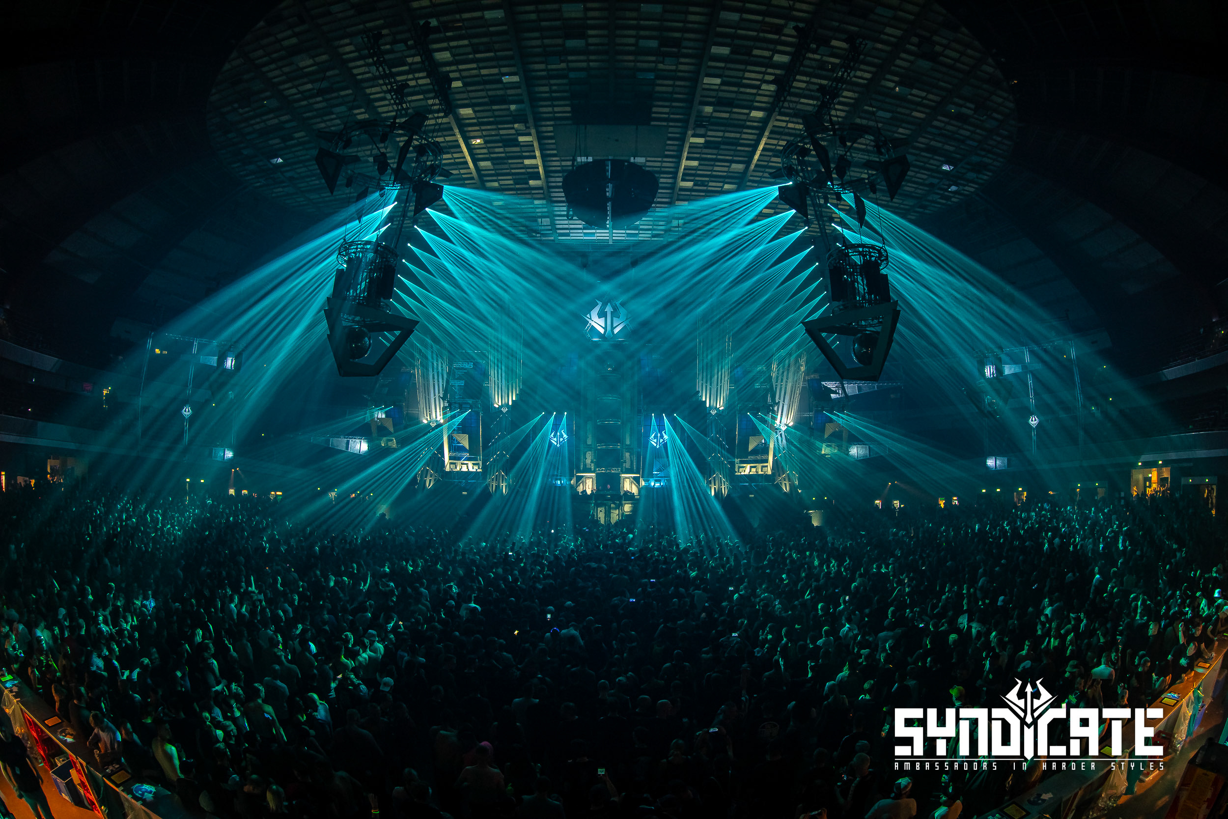 Relive SYNDICATE 2022 with the photos! - Masters of Hardcore